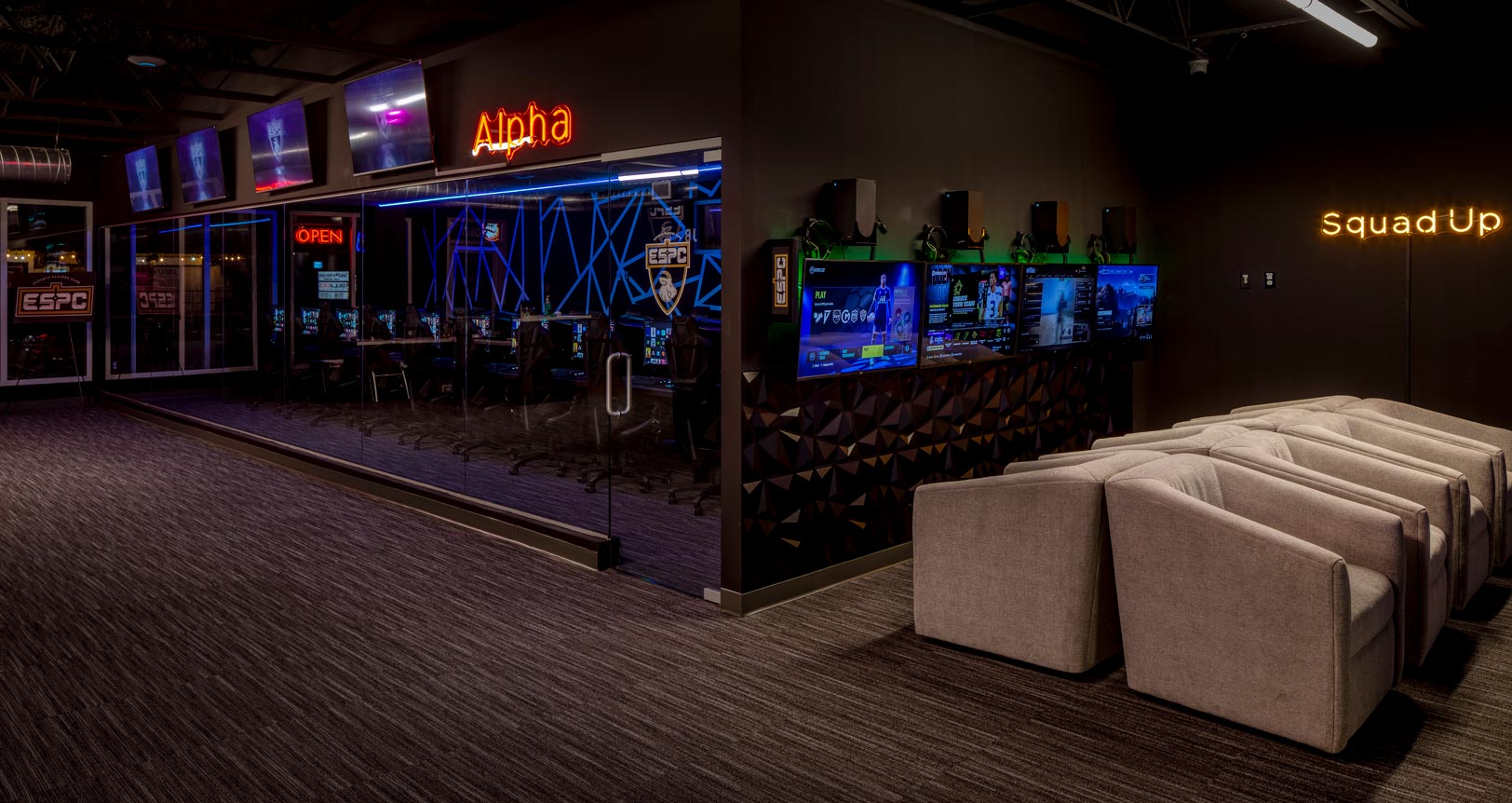 Esports Players Club - Interstruct