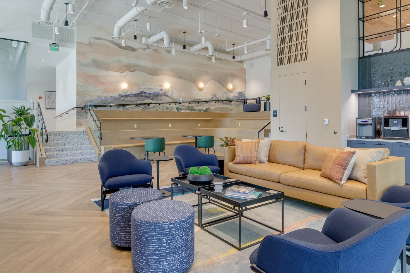 CBRE Workplace360 - Interstruct